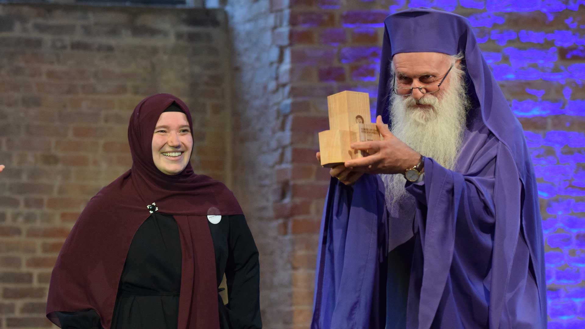 Georgischer Bischof erhält Friedenspreis des „House of One“